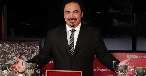 H. Sánchez recibe reconocimiento “Marca Leyenda”