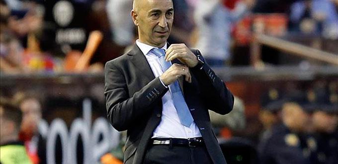 La tercera es la vencida, Pako Ayestarán vuelve