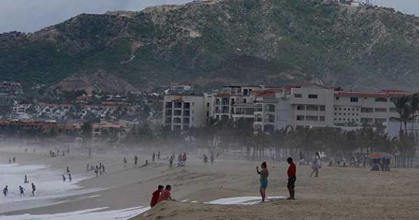 John y ondas tropicales provocarán más lluvias John y ondas tropicales provocarán más lluvias