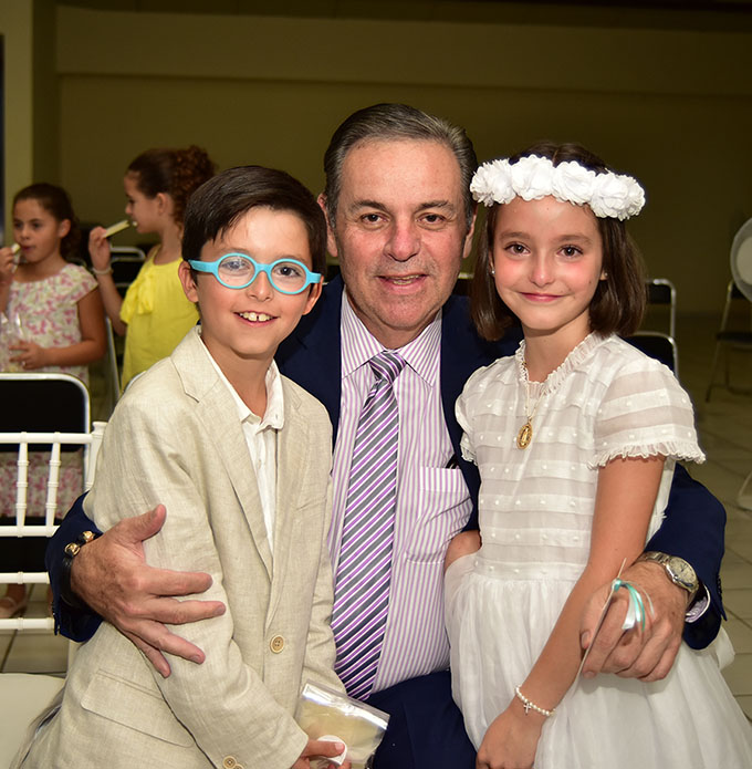 Marcelo y Marina Galán Valladares efectuaron su primera comunión ...