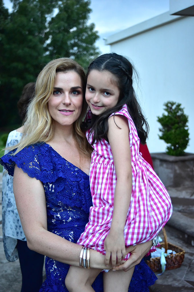 Marcelo y Marina Galán Valladares efectuaron su primera comunión ...