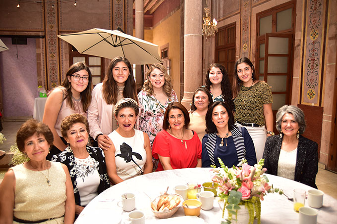 Rocío Garza Padilla espera con ilusión a su bebita (FOTOGALERÍA)