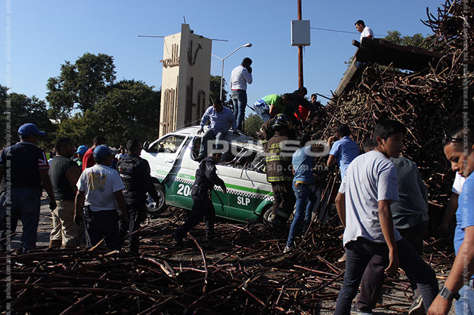 Camión Sin Frenos Ocasiona Tragedia Familiar Fotogalería