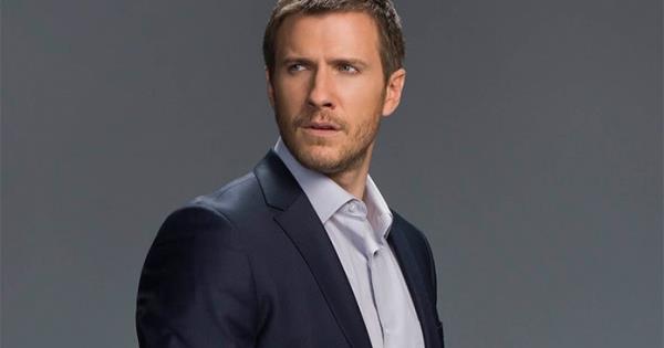 Patrick Heusinger regresa con “Absentia”