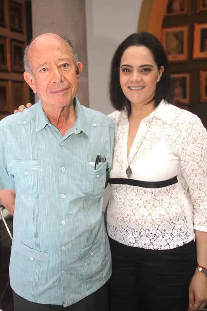 Jesús Ricardo Meade Robles recibe el bautismo