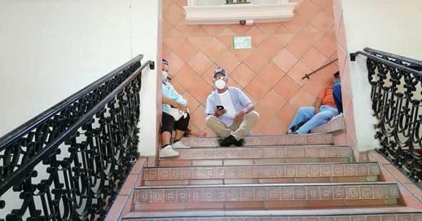 Retira el FDVP manifestación en la Alcaldía