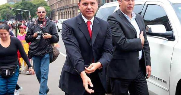 Fiscalía ejecuta otra orden de aprehensión vs. Sandoval