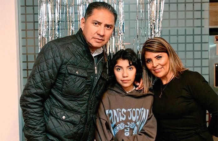 PAMELA CELEBRA SUS 15 AÑOS