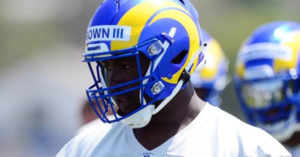 Bobby Brown de Rams suspendido por la NFL