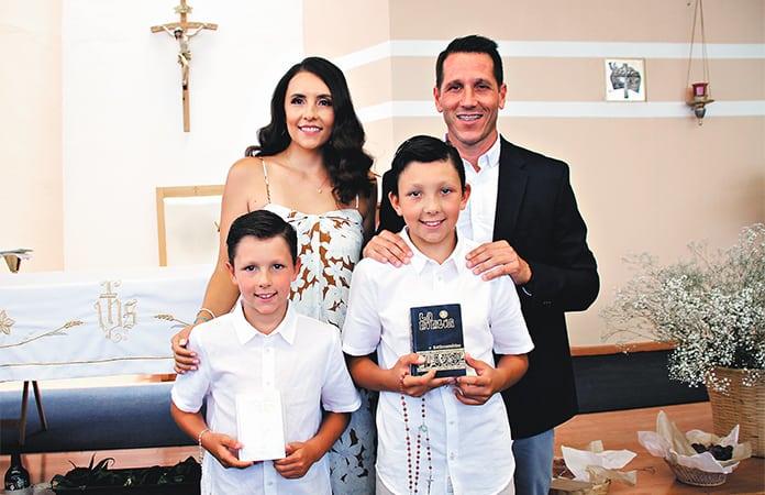 MATÍAS Y GERÓNIMO CRISTO EN SUS CORAZONES