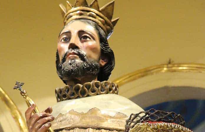 “No es San Luis Rey” la figura en Fundadores