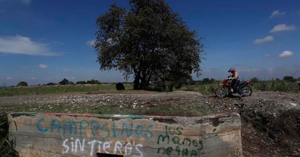 Las invasiones de tierras, un problema viejo que se multiplica en Colombia