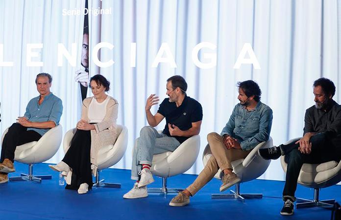 Una serie recoge la obra y la vida del modisto español Balenciaga