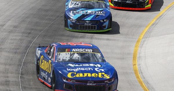 Alex de Alba a seguir sumando