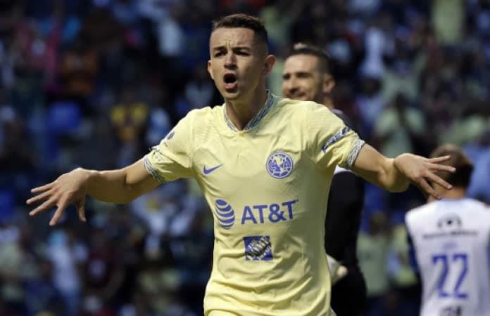 Álvaro Fidalgo es habilitado y podrá jugar ante Puebla