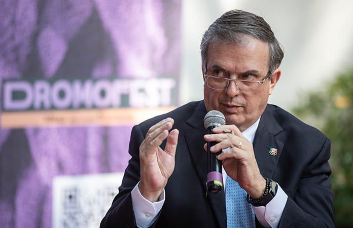 M Ebrard Critica A Zedillo Y Calderón