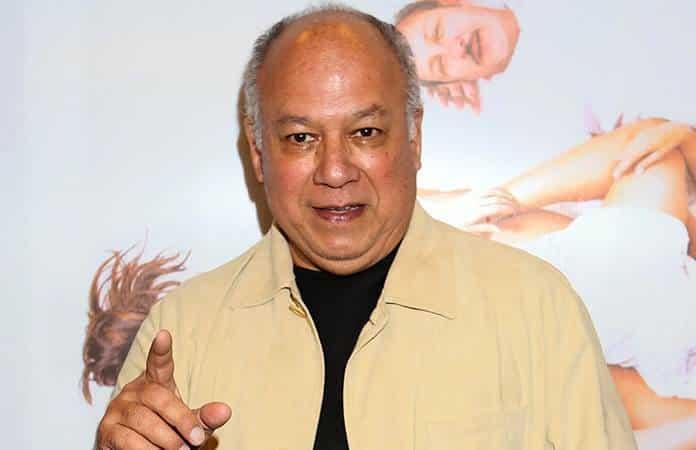 Moisés Suárez inaugura la Navidad en el teatro