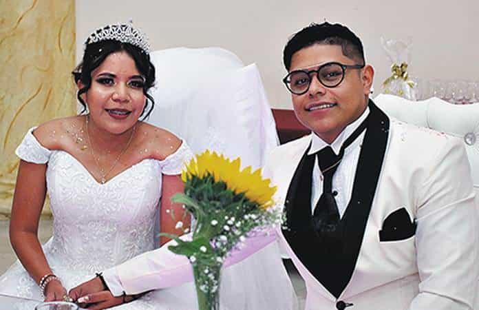 KARLA BELÉN Y JESÚS GABRIEL UNEN SUS VIDAS