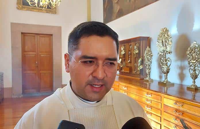 Lamenta iglesia muerte de alcalde