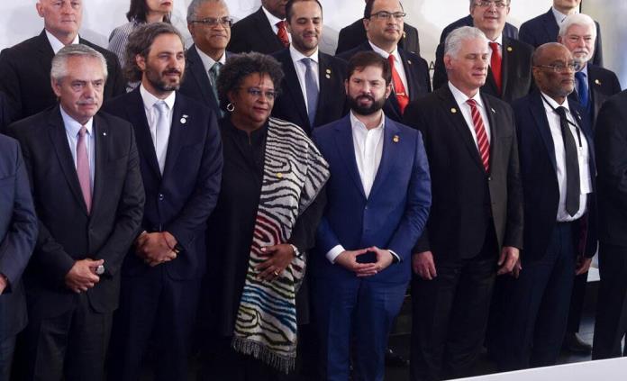 CELAC suma a Brasil y se reúne en convulso contexto político