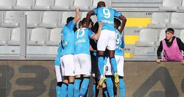 Napoli se aleja 16 puntos en la cima