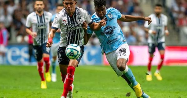 El Monterrey derrota a Querétaro y recupera el liderato del Clausura mexicano
