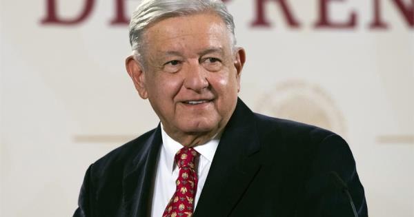 AMLO difunde foto de supuesto aluxe cerca del Tren Maya