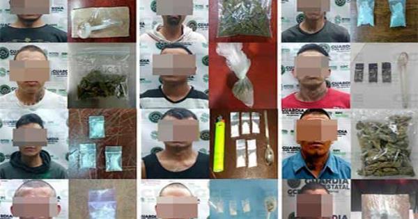 Con droga, arresta la Estatal a doce viciosos