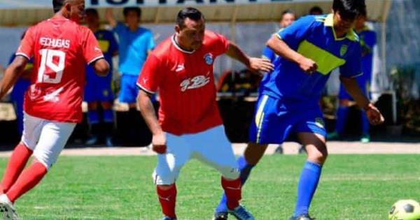 Dep. Perú y Club 57 campeones