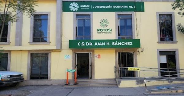 Niegan atención a adulta mayor en Centro de Salud Juan H. Sánchez