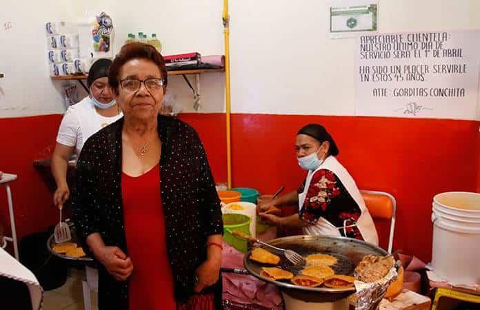 Doña Conchita “cuelga el mandil”