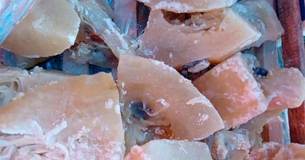 Baja venta de dulces típicos Baja venta de dulces típicos