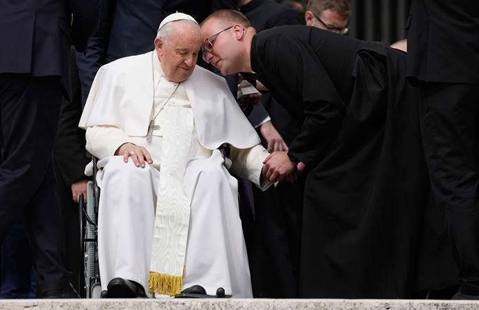 El papa dice que la desigualdad es una herida dolorosa en América Latina El papa dice que la desigualdad es una herida dolorosa en América Latina