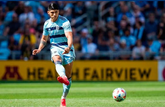 Alan Pulido da el triunfo a Sporting Kansas City Alan Pulido da el triunfo a Sporting Kansas City