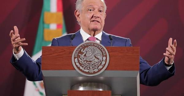 Ministros de la Corte solo están para defender a machucones: AMLO
