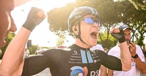 Dainese gana la 17ma. etapa