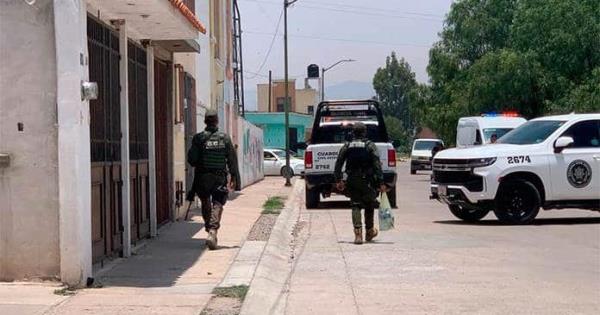 Ejecutan a dos hombres en una vivienda
