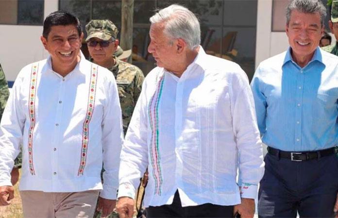 AMLO supervisa obra del Tren Interoceánico en el Istmo