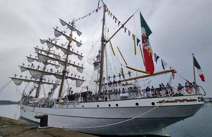 Llega a España el buque escuela Cuauhtémoc