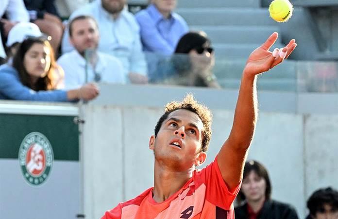 El Peruano Varillas Hace Historia Entrando En Los Octavos De Roland