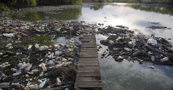 Delegados avanzan en un acuerdo global contra la polución por plástico