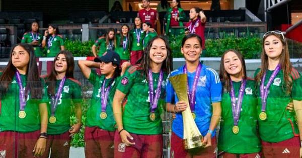 La Selección Mexicana Sub-20 recibe homenaje tras ganar el Premundial