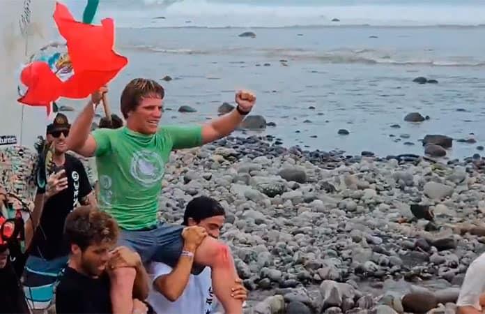 Alan Cleland, se corona como campeón del mundo de surf