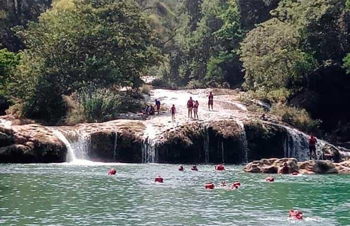 Cascadas de Micos, simples chorros de agua Cascadas de Micos, simples chorros de agua