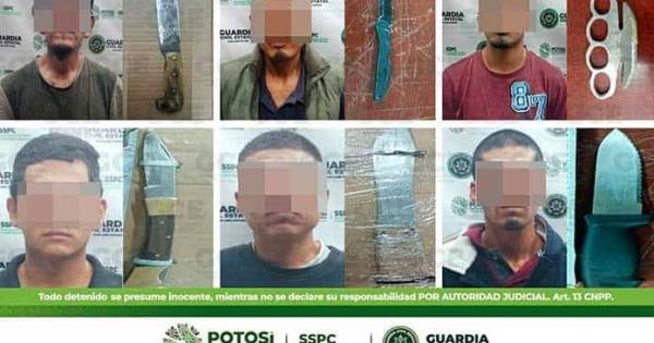 Acaban En La Cárcel Por Cargar Armas Blancas