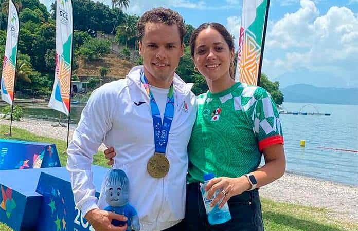 Daniel Delgadillo triple medallista