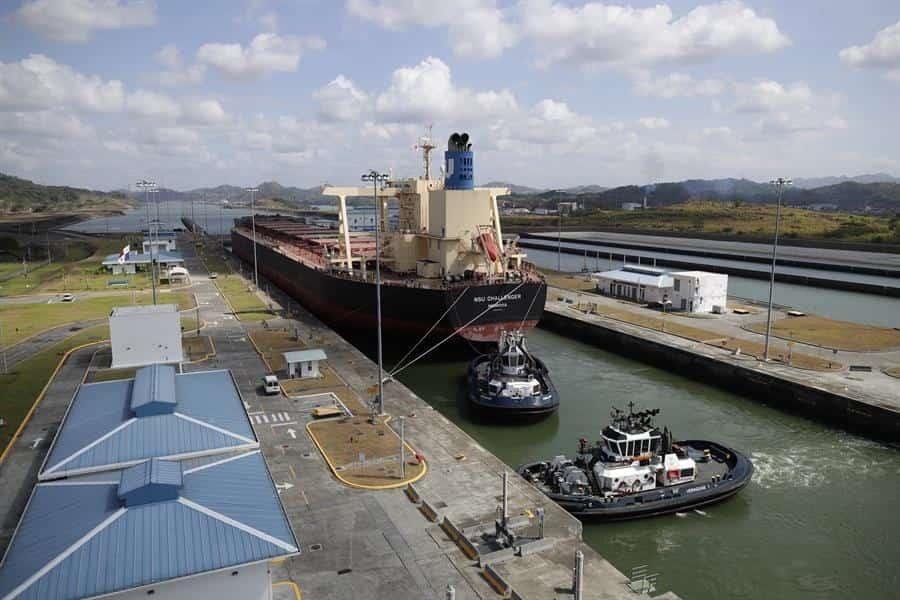 El Canal De Panamá Reduce El Número De Tránsitos Diarios De Buques