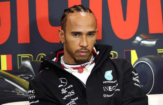 Lewis Hamilton pide la incorporación de pilotos mujeres a la Fórmula Lewis Hamilton pide la incorporación de pilotos mujeres a la Fórmula