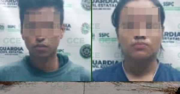 Pareja robaba lámparas de alumbrado público