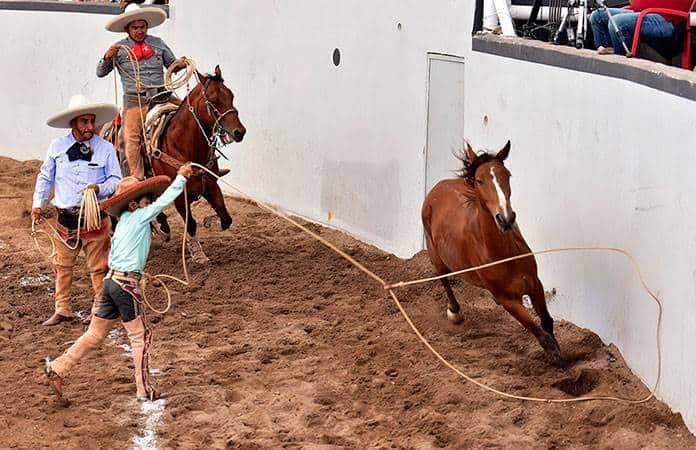Todo listo para la tradicional charreada